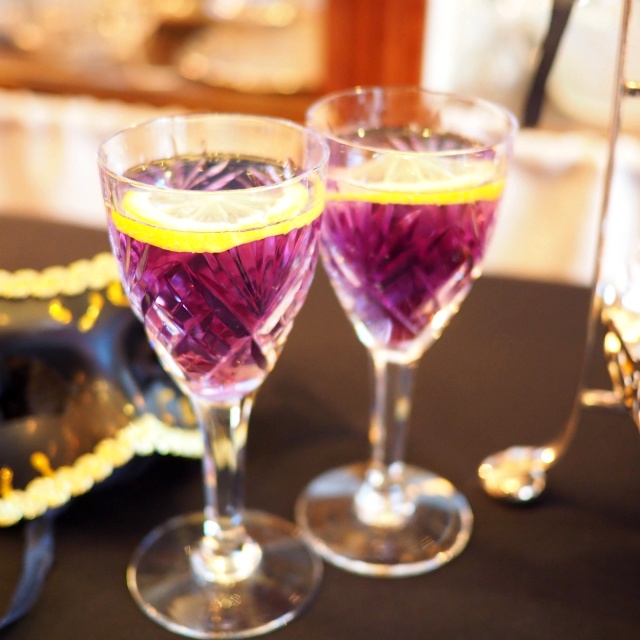 ＜青葉台＞アンティークス ヴィオレッタ「ハロウィンの仮面舞踏会のアフタヌーンティー」レポ|紅茶情報TeaMagazine